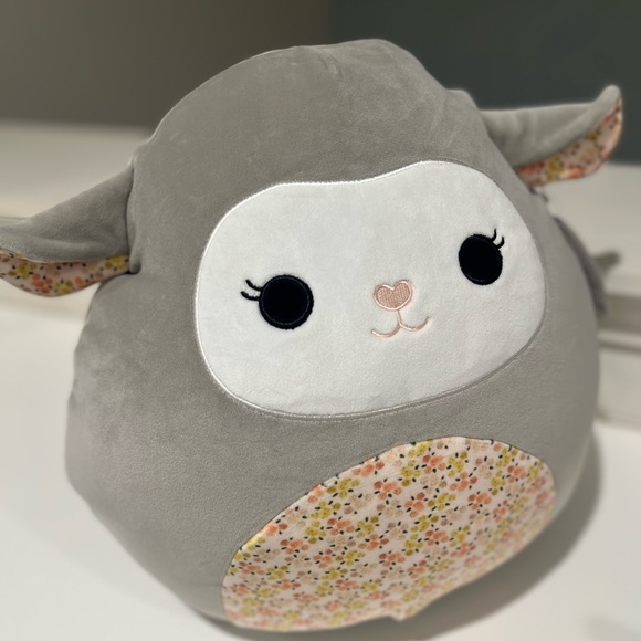 Squishmallows | Toys | Elea The Lamb 4 Squishmallow Floral Belly Easter ...